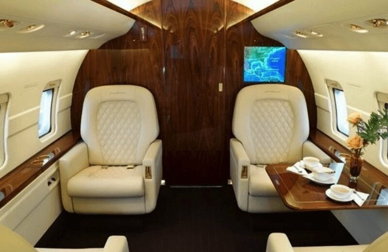 Bombardier Challenger 604 » MIRA Aviation Aircraft