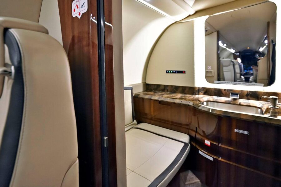 Bombardier Learjet 75 » MIRA Aviation Aircraft